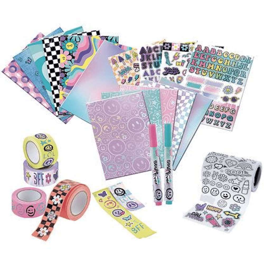 Toy. Style 4 Ever Scrapbooking - 200 Parts