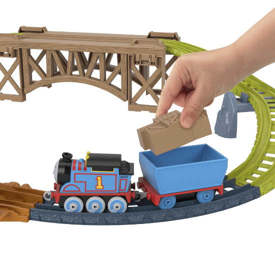 Toy. Thomas and Friends Train Set Drive