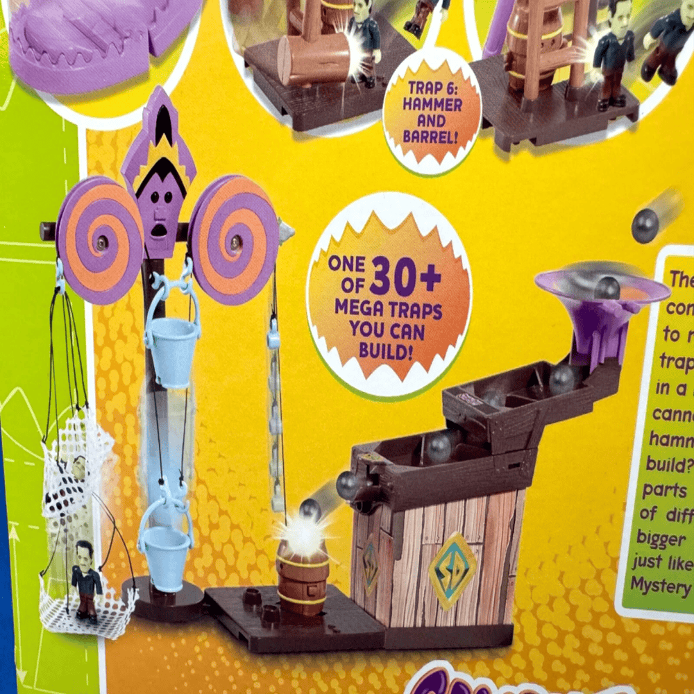 Toy. Scooby-Doo TRAP TIME MEGA TRAP Building Kit - 30+ Traps