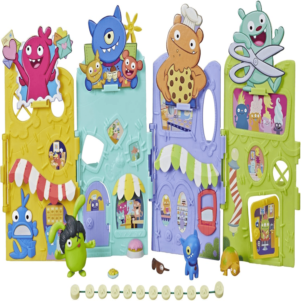 Toy. Hasbro Ugly Dolls Uglyville Set