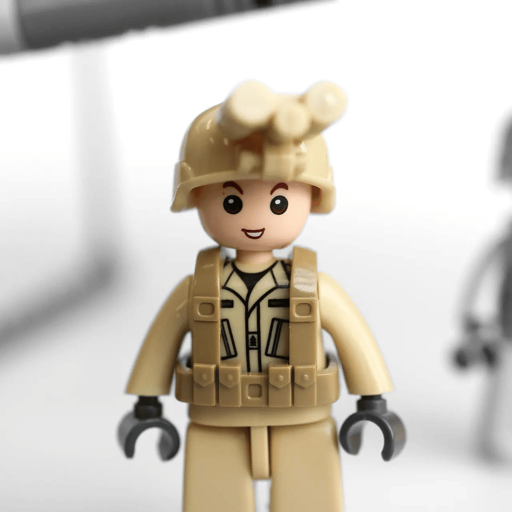 Toy. Sluban Military Howitzer Building Blocks Set
